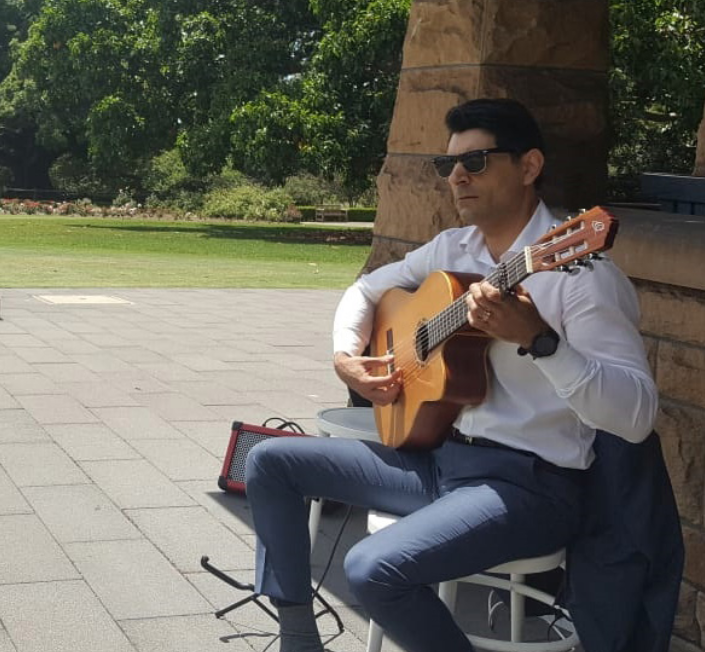 Mike Rizk | Professional Flamenco Guitarist | Sydney | NSW